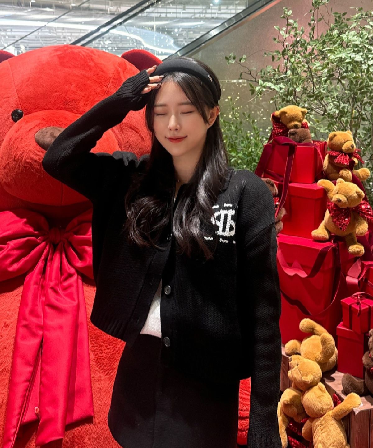 페너터스(PENETUS) Silent Film Black Crop Knit jaket : 흑백으로 박제된 시간 - 사이즈 ...
