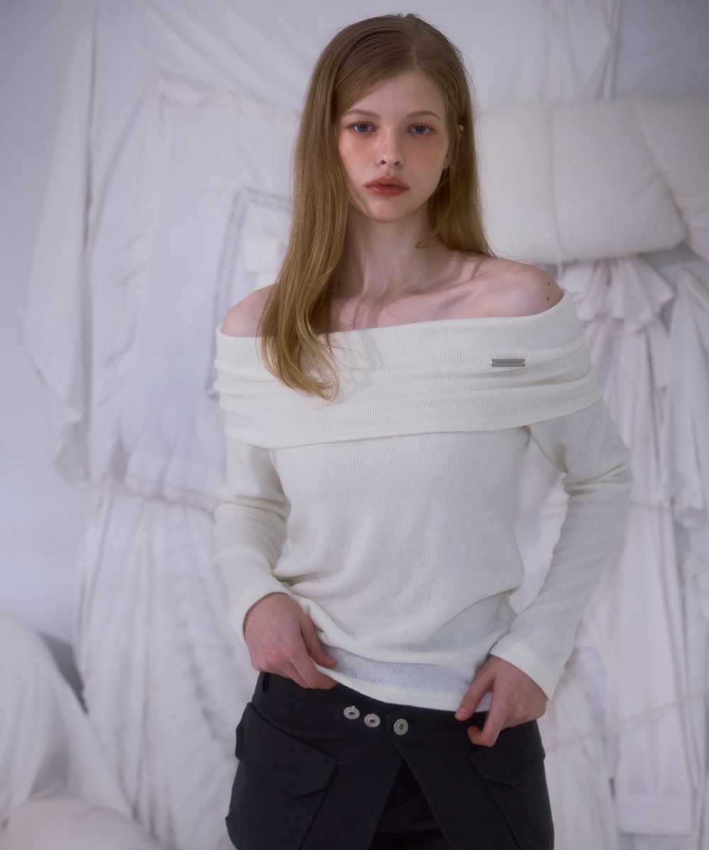MUSINSA公式 | ROSÉ FRANTZ Wool Off Shoulder Knit [Ivory]