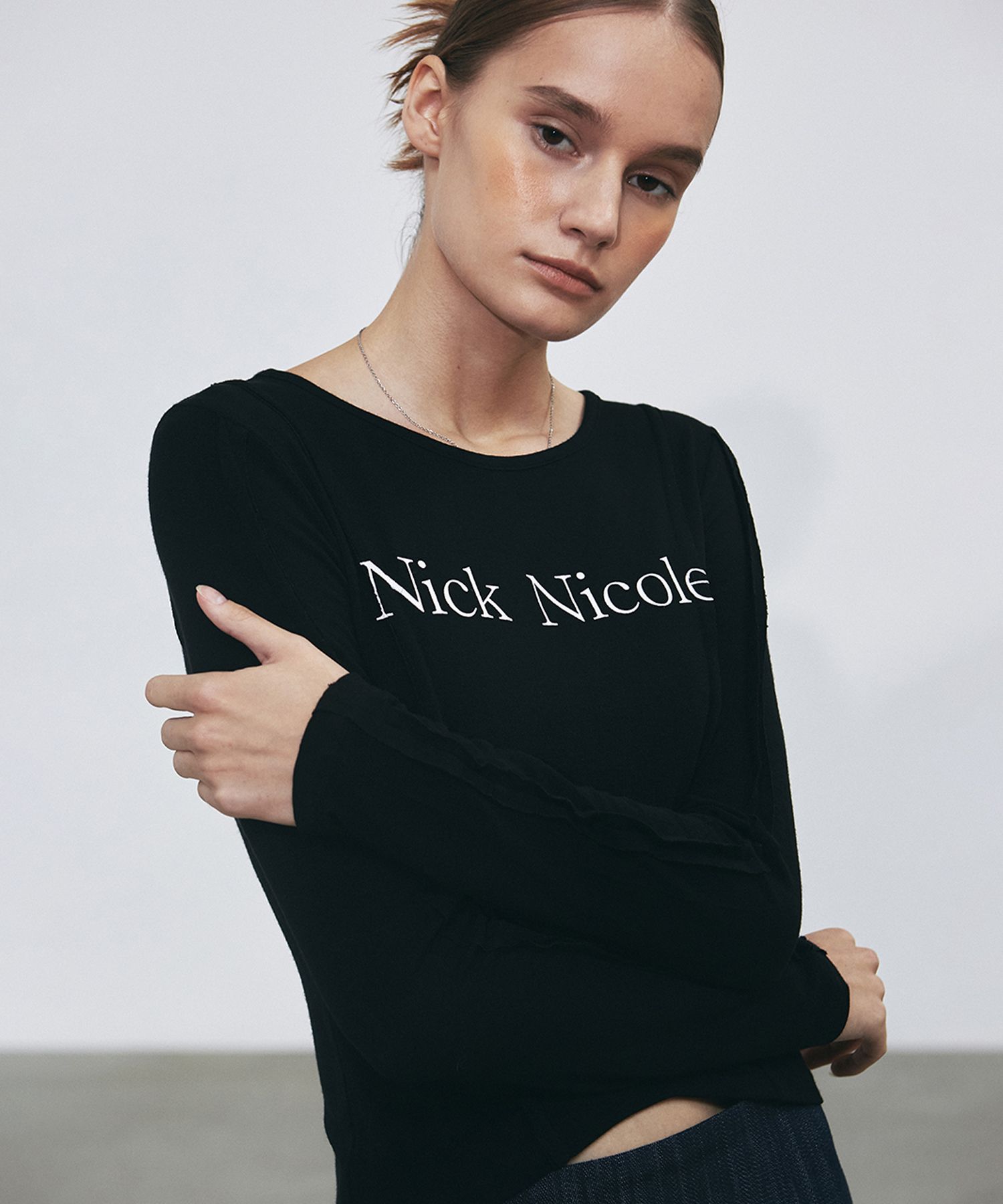 MUSINSA | MUSINSA OUTLET [Nick & Nicole] NICK PINTUCK LINE LS TOP BLACK