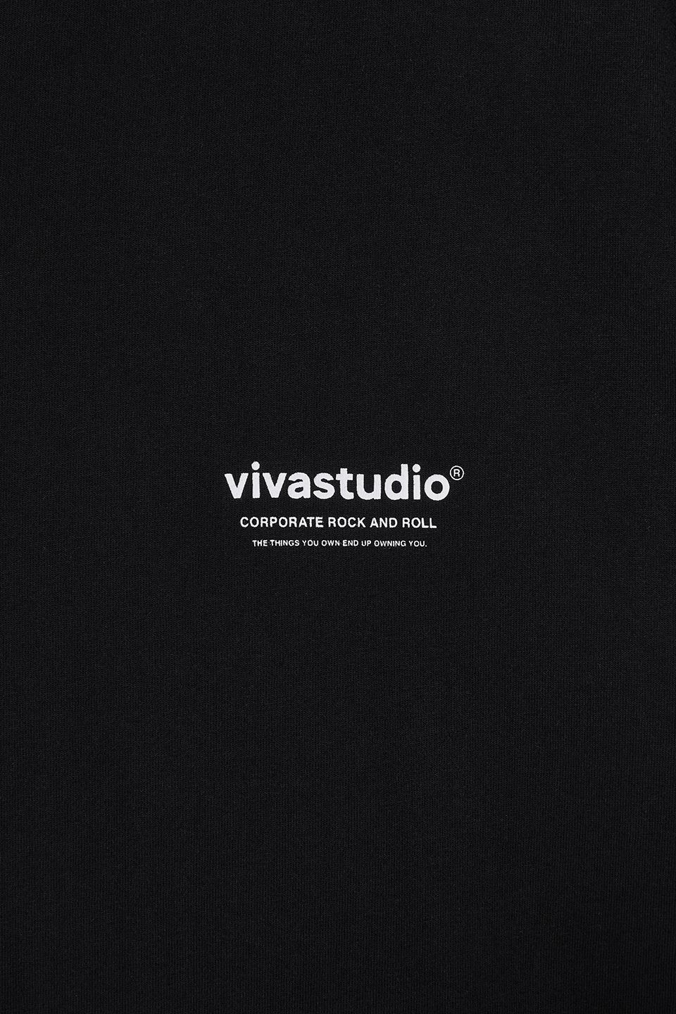 MUSINSA | VIVASTUDIO LOCATION SHORT SLEEVE [BLACK]
