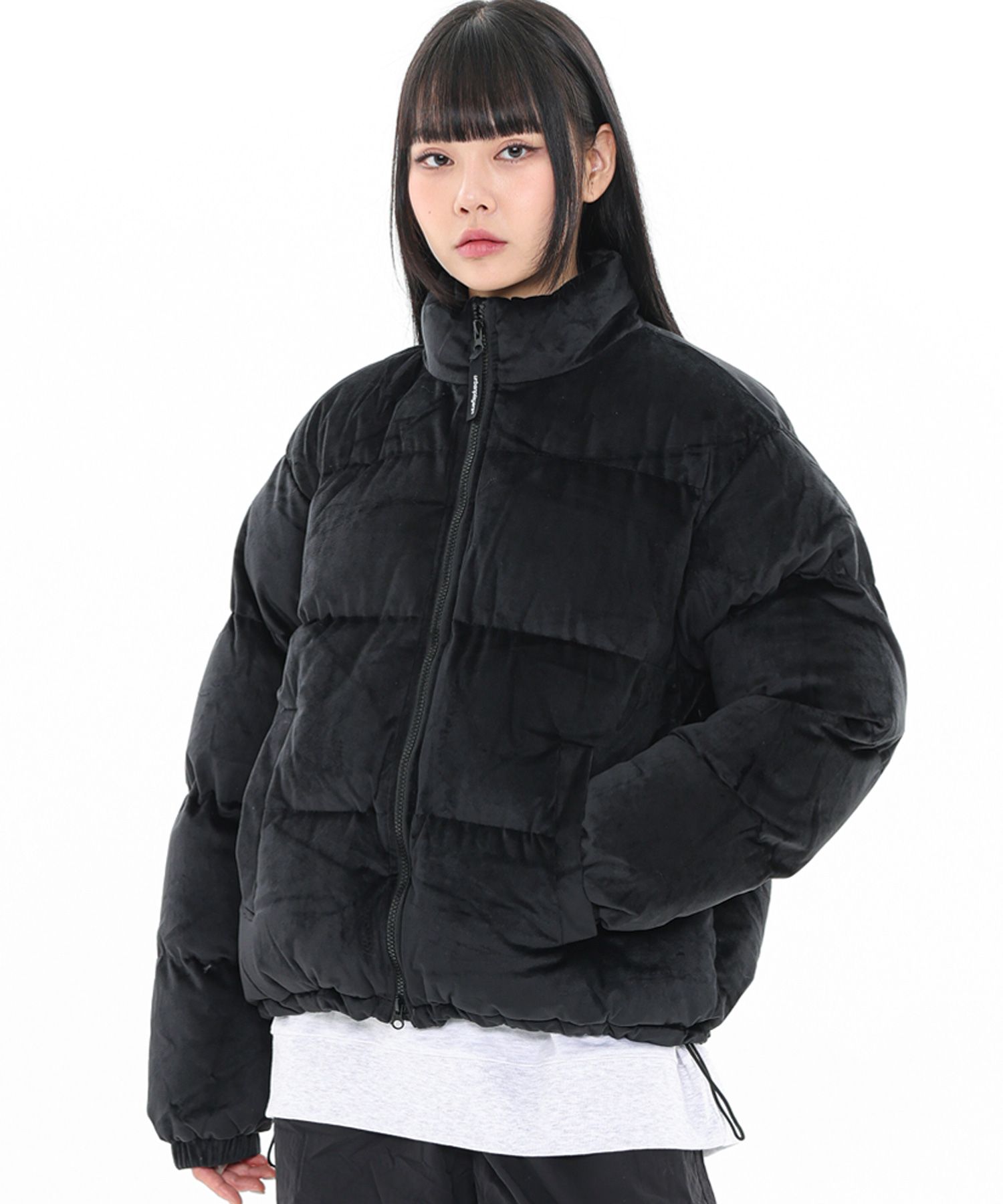 MUSINSA公式 | URBAN PLAYERS Blando Velvet Short Padding (Black)