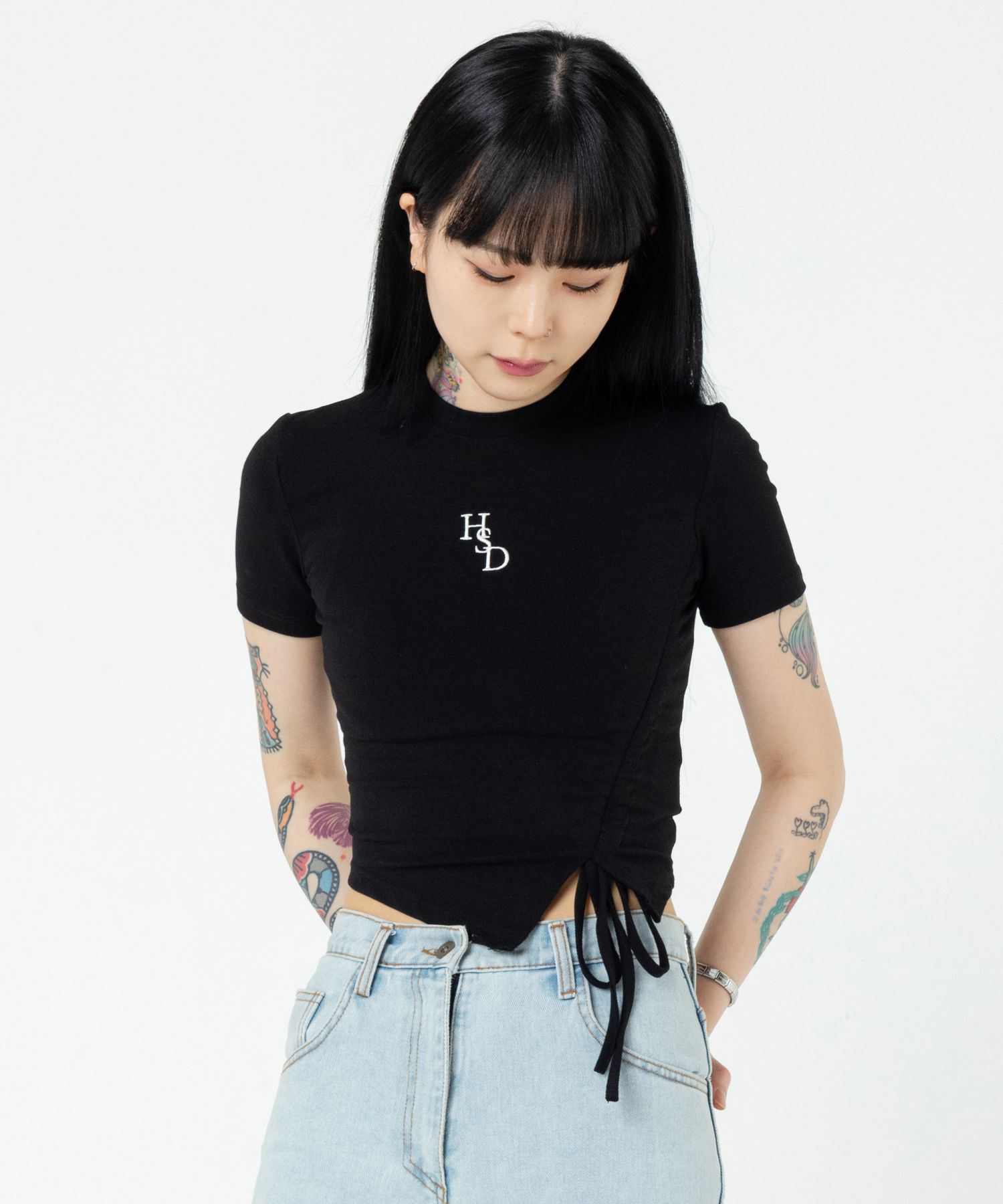 MUSINSA | HIGH SCHOOL DISCO HSD SYMBOL RIBBON POINT CROP TOP BLACK