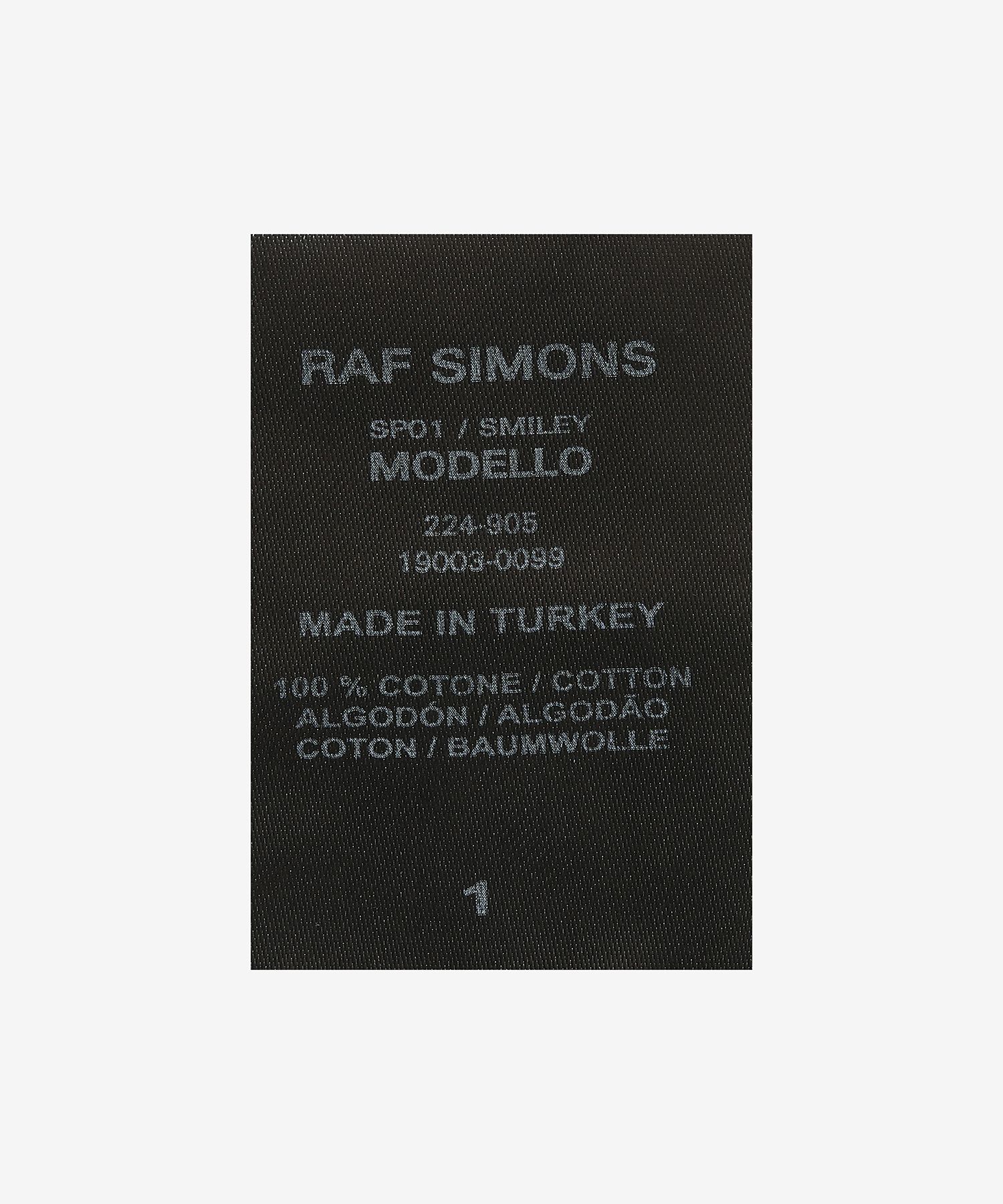 MUSINSA | RAF SIMONS Smiley Pin Blanket Scarf - Black / 2249050099
