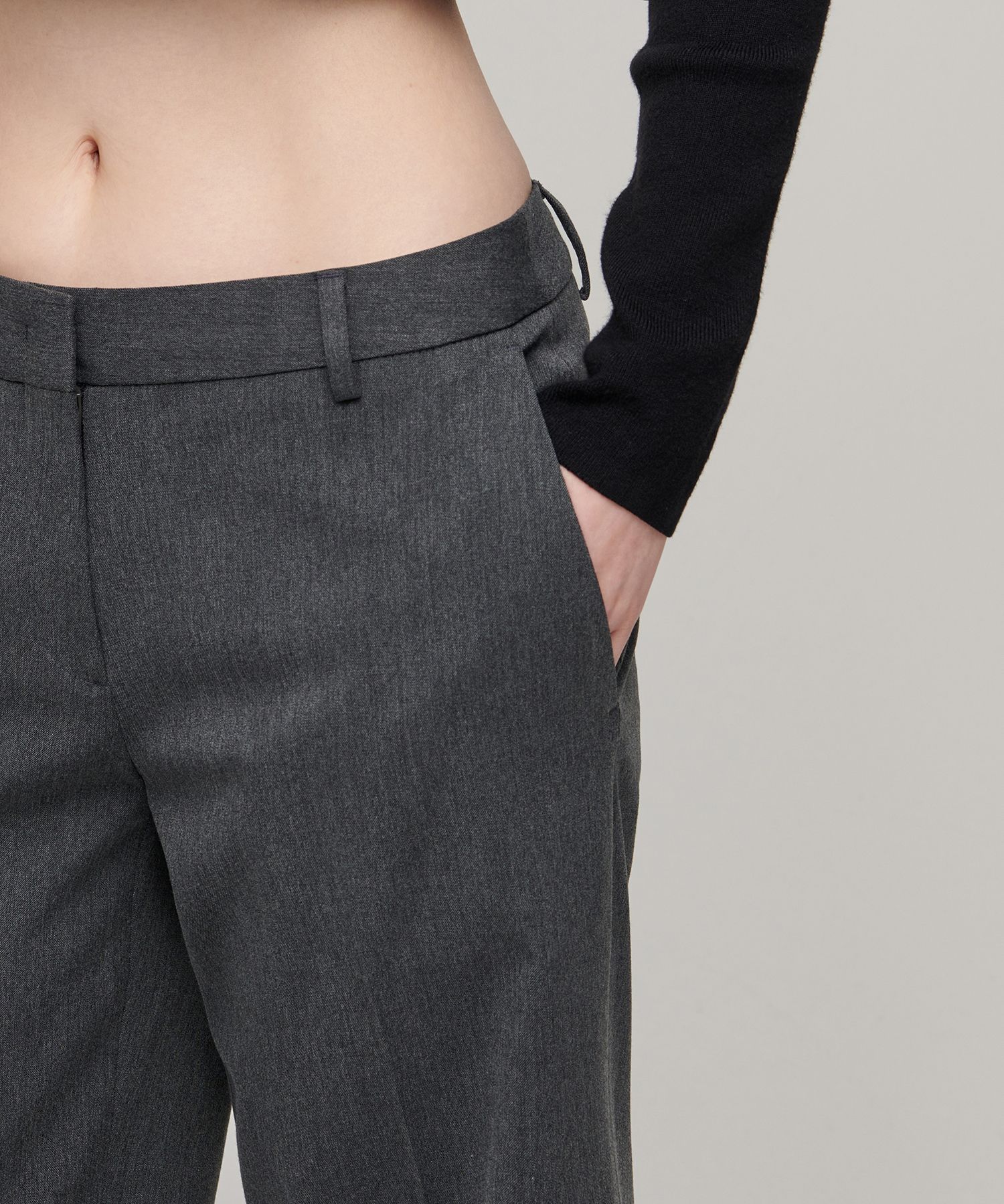 MUSINSA | MUSINSA STANDARD WOMAN Women's Low Rise Wide Slacks [Medium Gray]