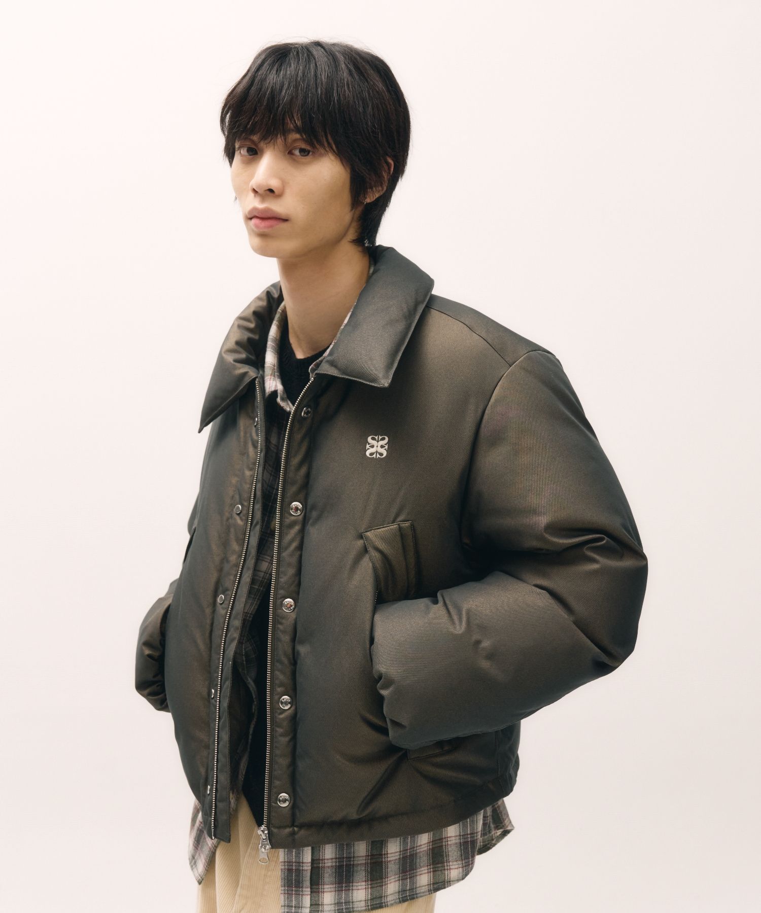 MUSINSA公式 | SATUR Leche Two Tone Duck Down Padding Glitter Green Brown