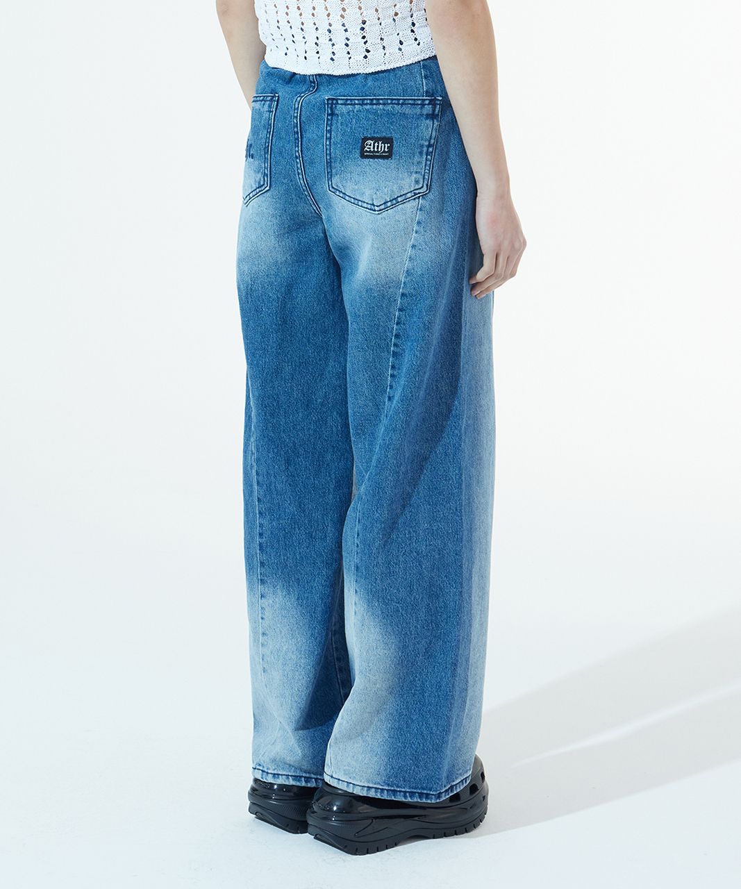 MUSINSA | ANDTHEOTHER Blue Loose Block Gradient Denim Pants