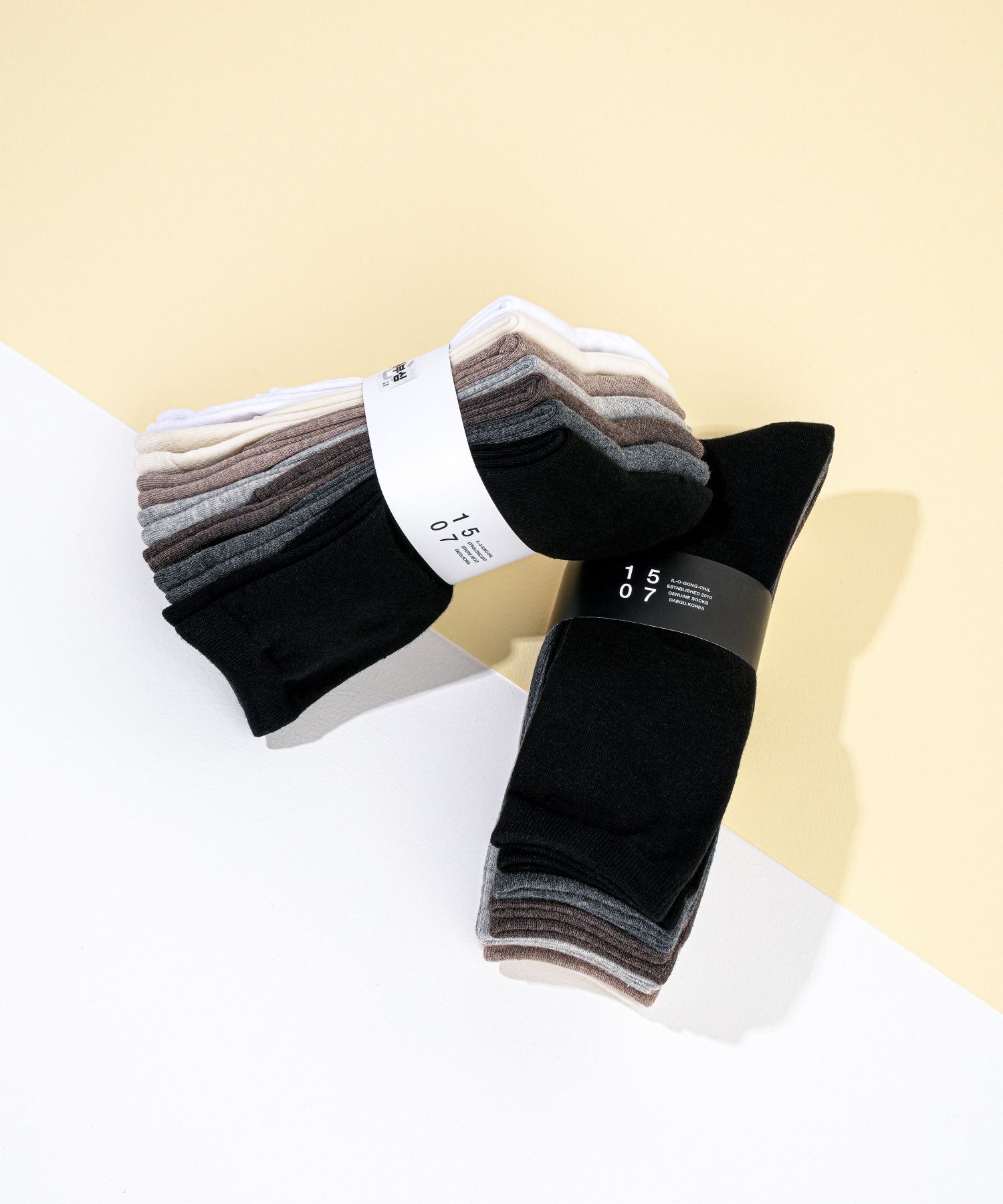 MUSINSA | IL-O-GONG-CHIL [7PACK] 1507 Basic Trouser High Socks - Gradient Pack