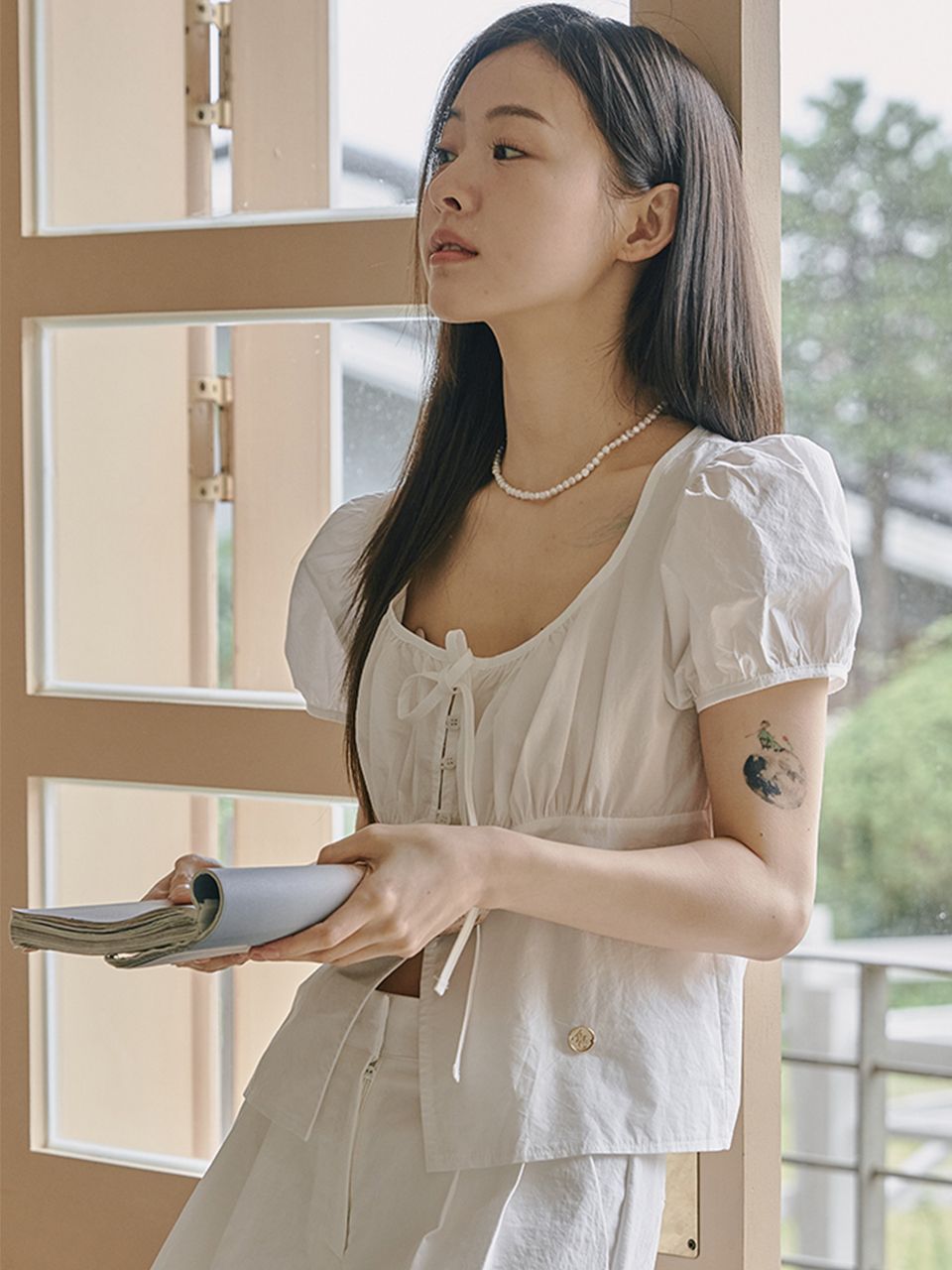 MUSINSA | ANOETIC ANC RIBBON PUFF BLOUSE_2COLOR