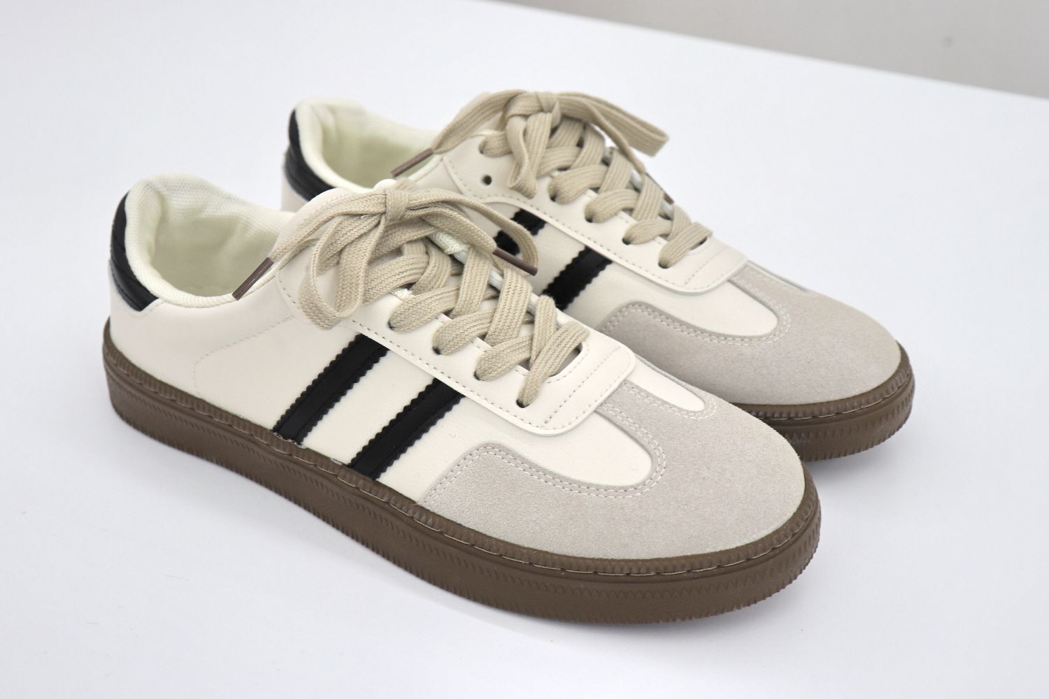 MUSINSA | BUTTON SEOUL Original German Sneakers for Men and Women ...