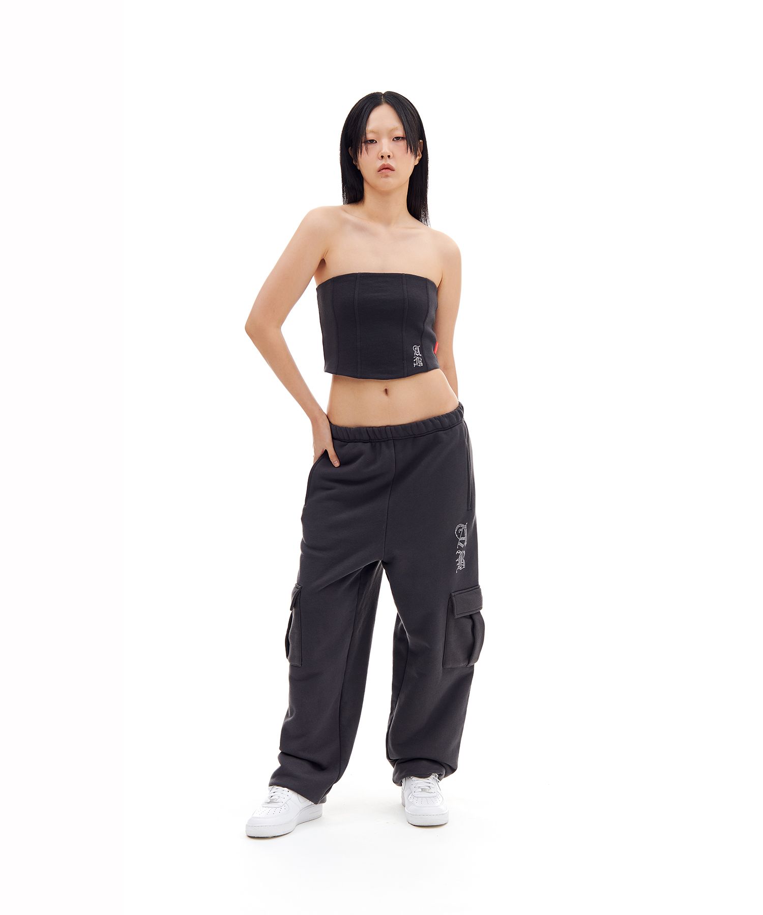 MUSINSA | ARCHIVE BOLD AB ZIP TUBE TOP (CHARCOAL)
