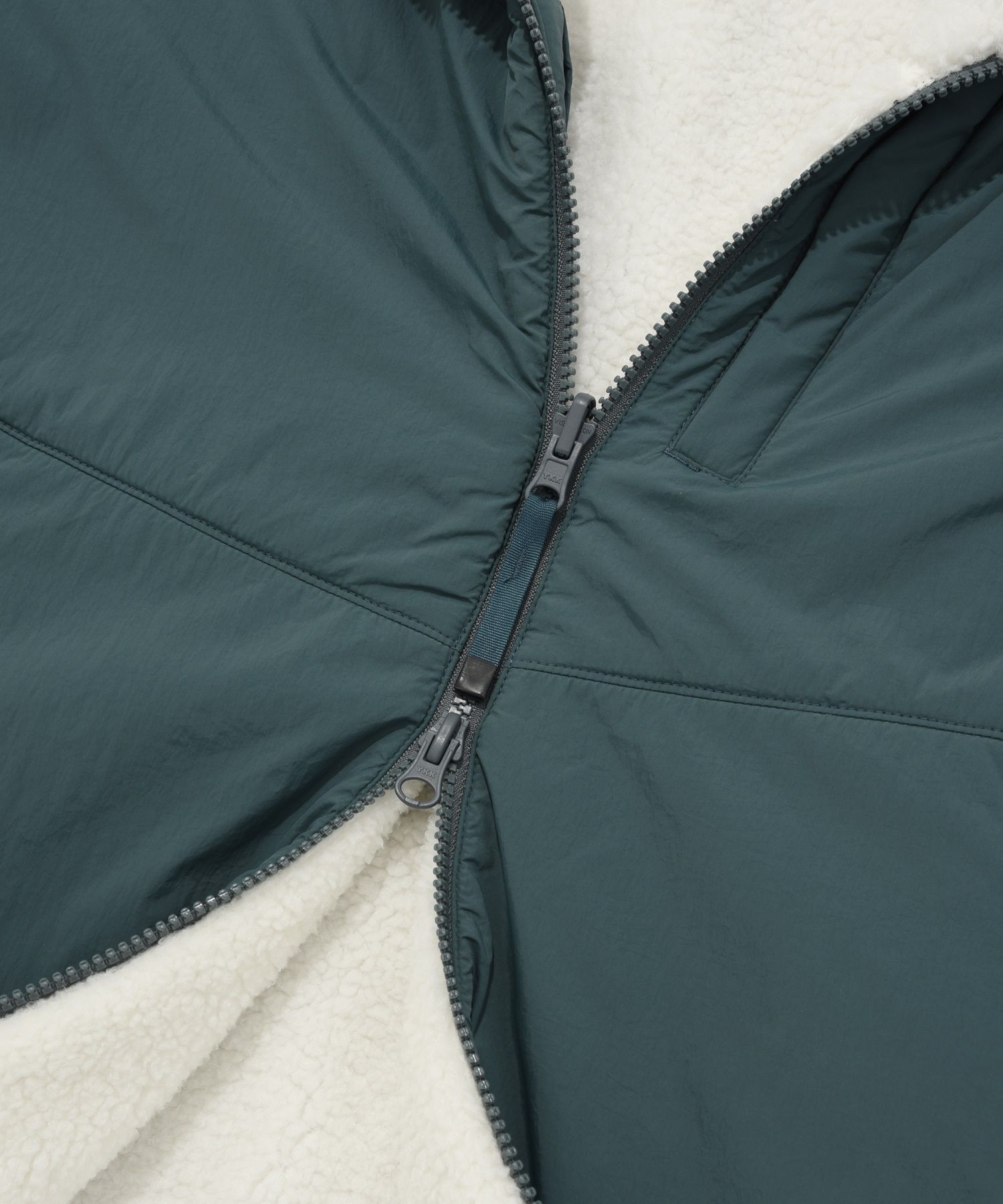 MUSINSA | COVERNAT Reversible Compiboa Hoody Zip-up Jacket White