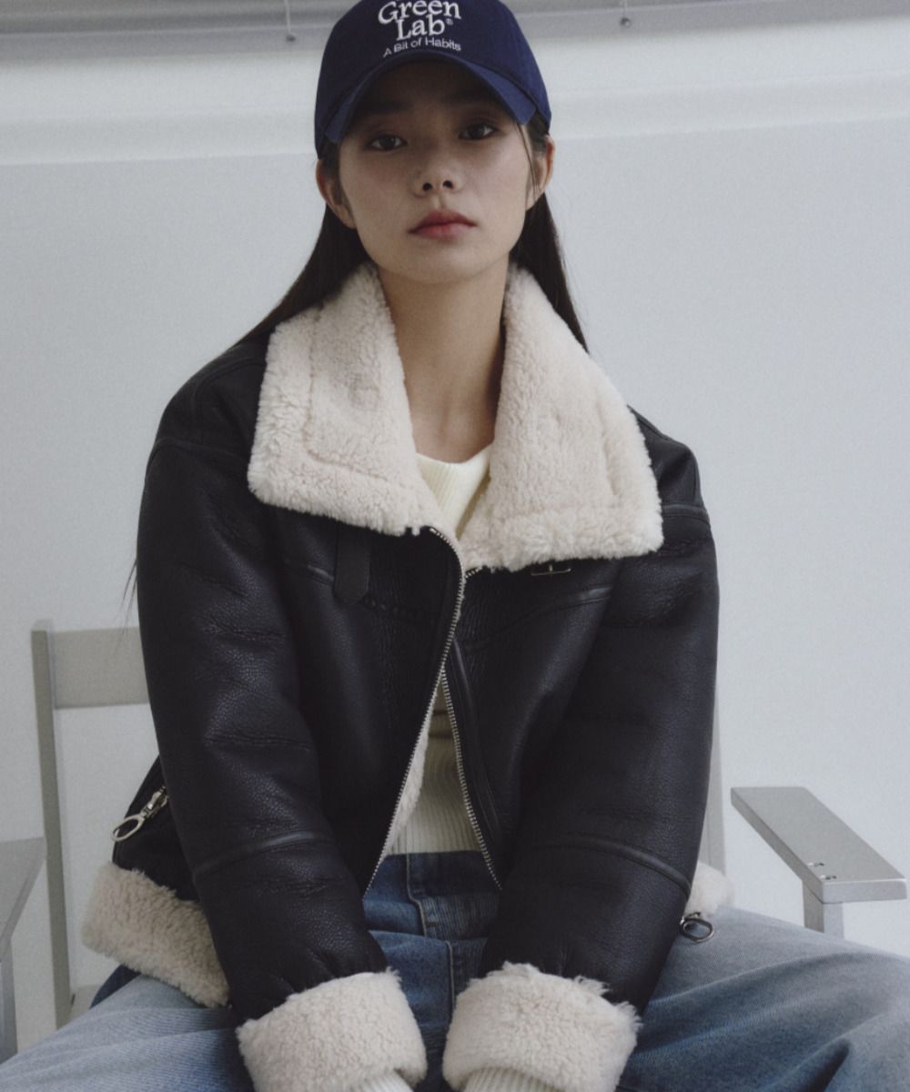 MUSINSA公式 | THE GREEN LAB FAUX Fur High Neck Mustang Jacket [Black/Ivory]