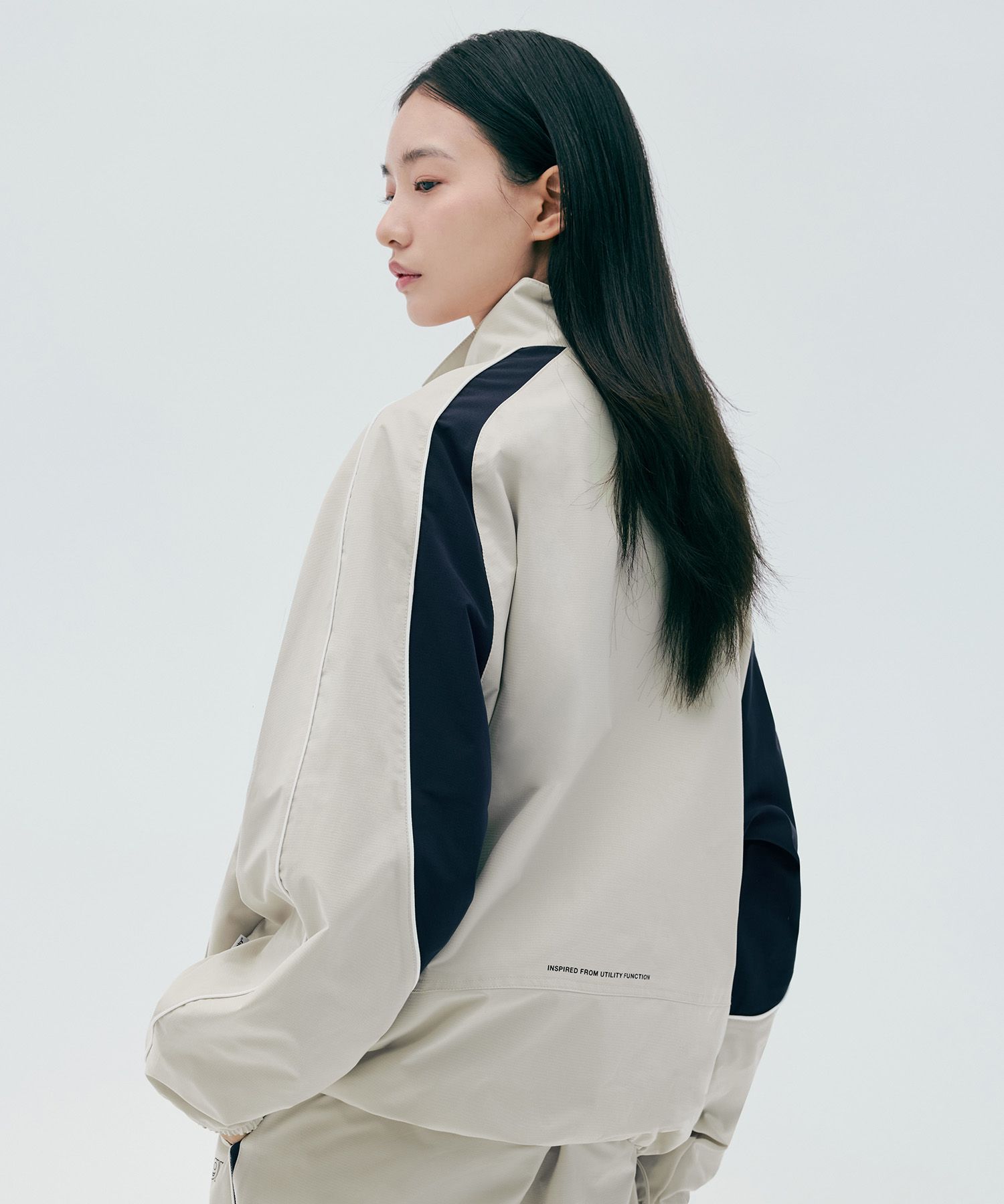 MUSINSA | Codegraphy [Color combination ver.] 2-WAY color combination tech short jacket_cream