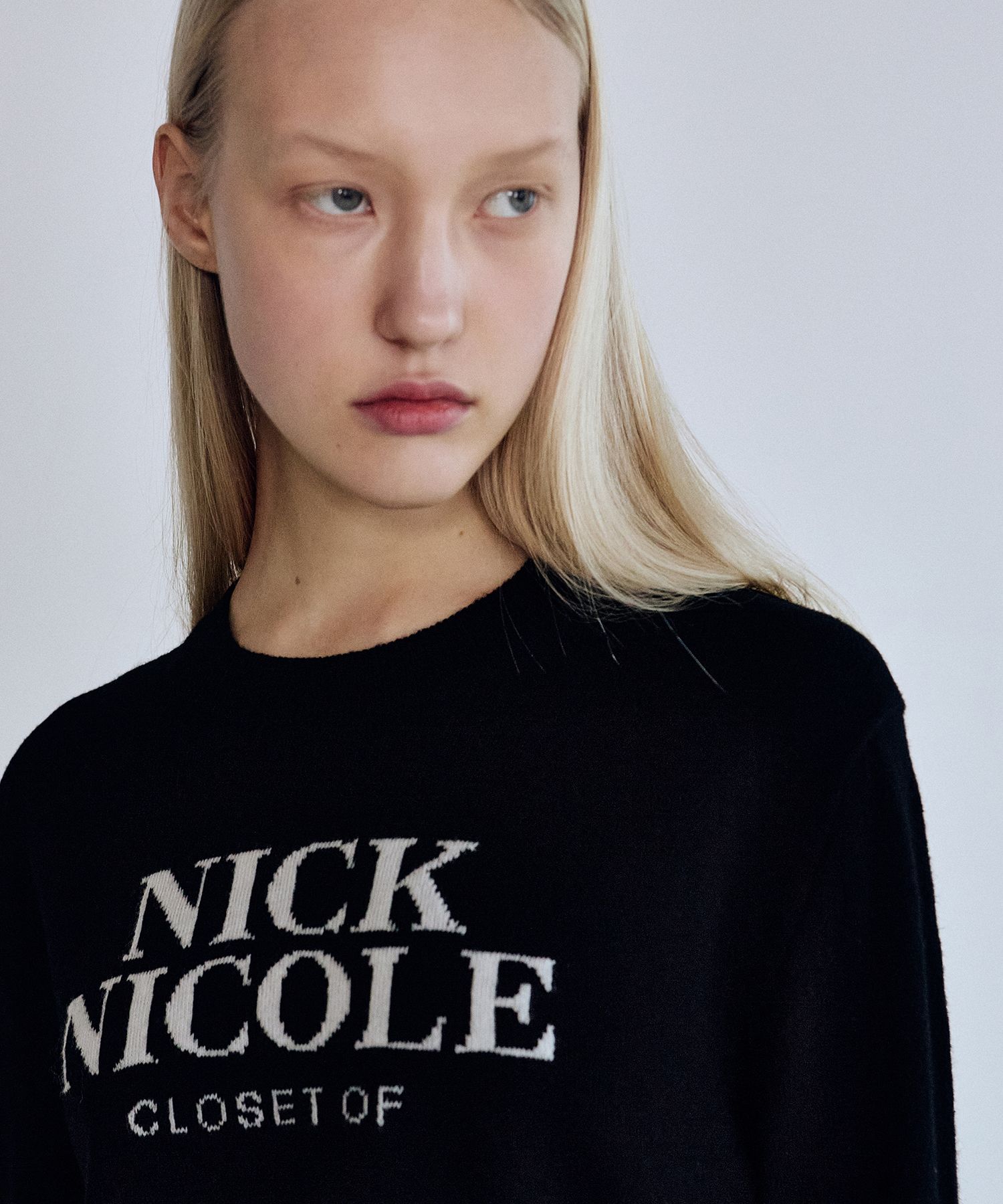 MUSINSA | NICK&NICOLE CASHMERE NICOLE LOGO CROP JACQUARD KNIT_BLACK