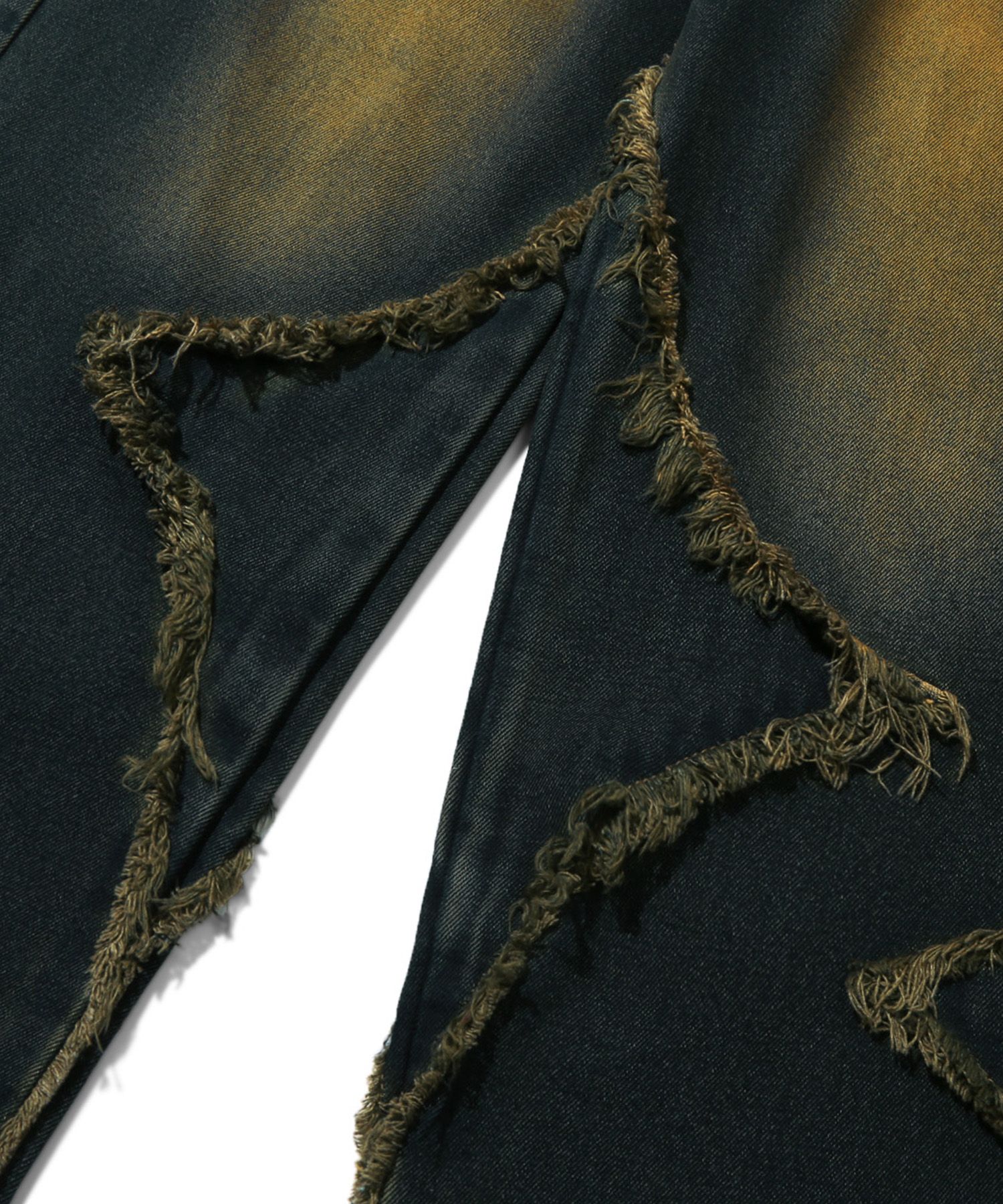 MUSINSA | TRILLION Star Applique Damaged Washed Denim Pants (DEEP GREEN)