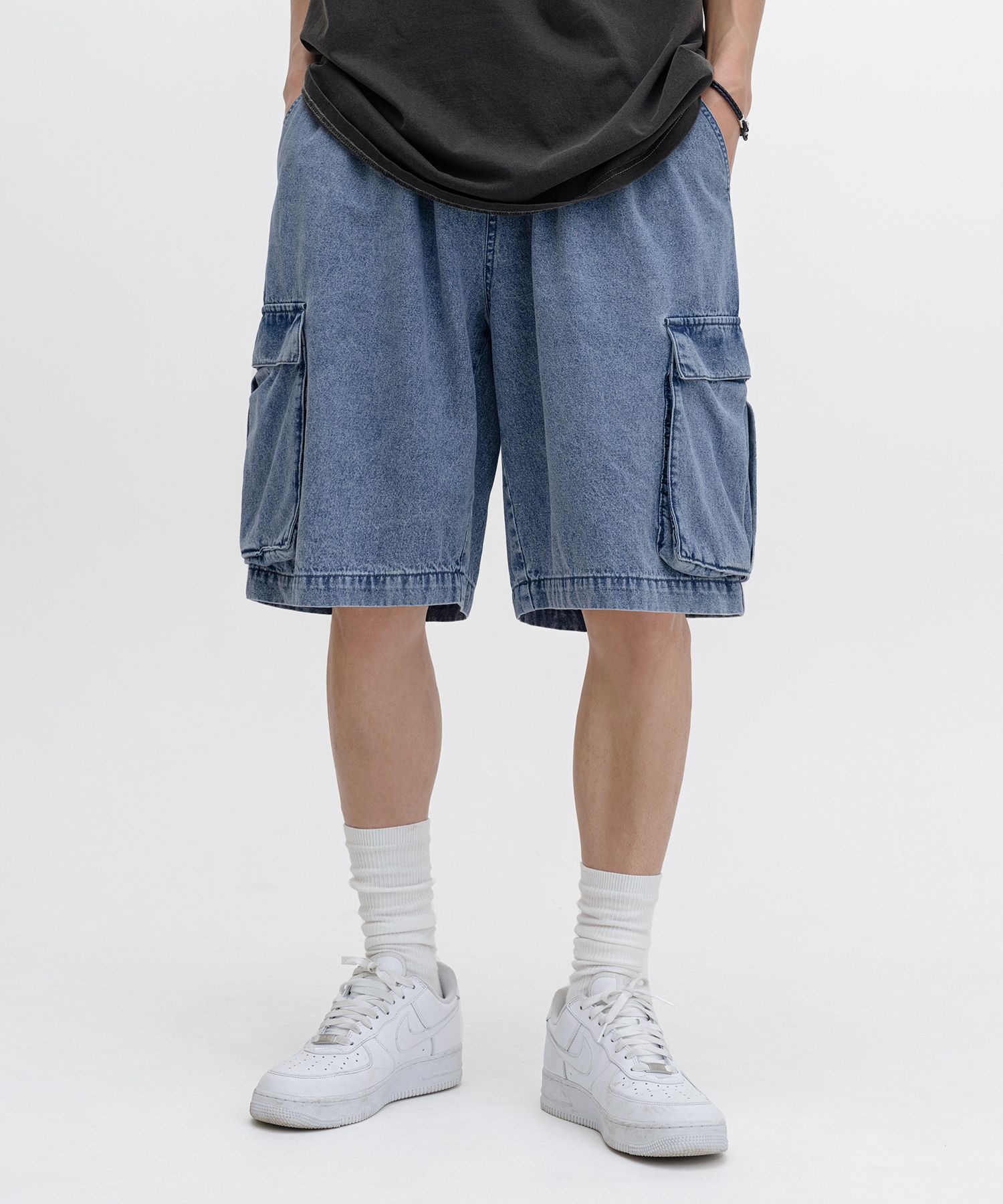 MUSINSA | LEMAIN SECOND [2PACK] BERMUDA WIDE ONE-TUCK CARGO DENIM SHORTS - LIGHT BLUE/MEDIUM BLUE