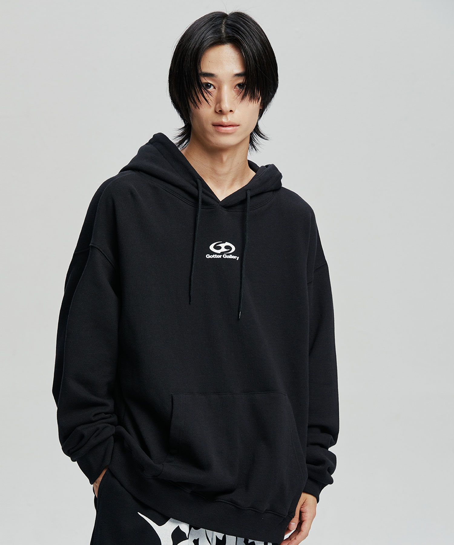 MUSINSA | GOTTER GALLERY ESSENTIAL GRAPHIC HOODIE_BK