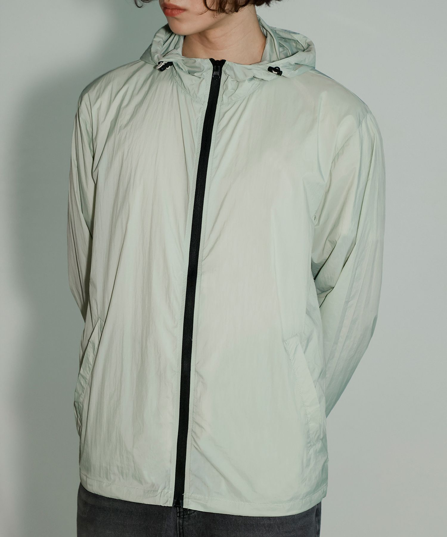 MUSINSA | SIGNATURE Lightweight String Windbreaker [Green]