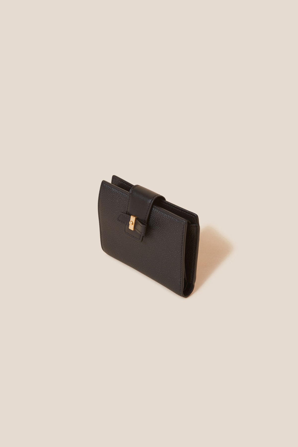 쿠론(COURONNE) Ines Half Wallet_RCWFX24642BKX - 사이즈 & 후기 | 무신사