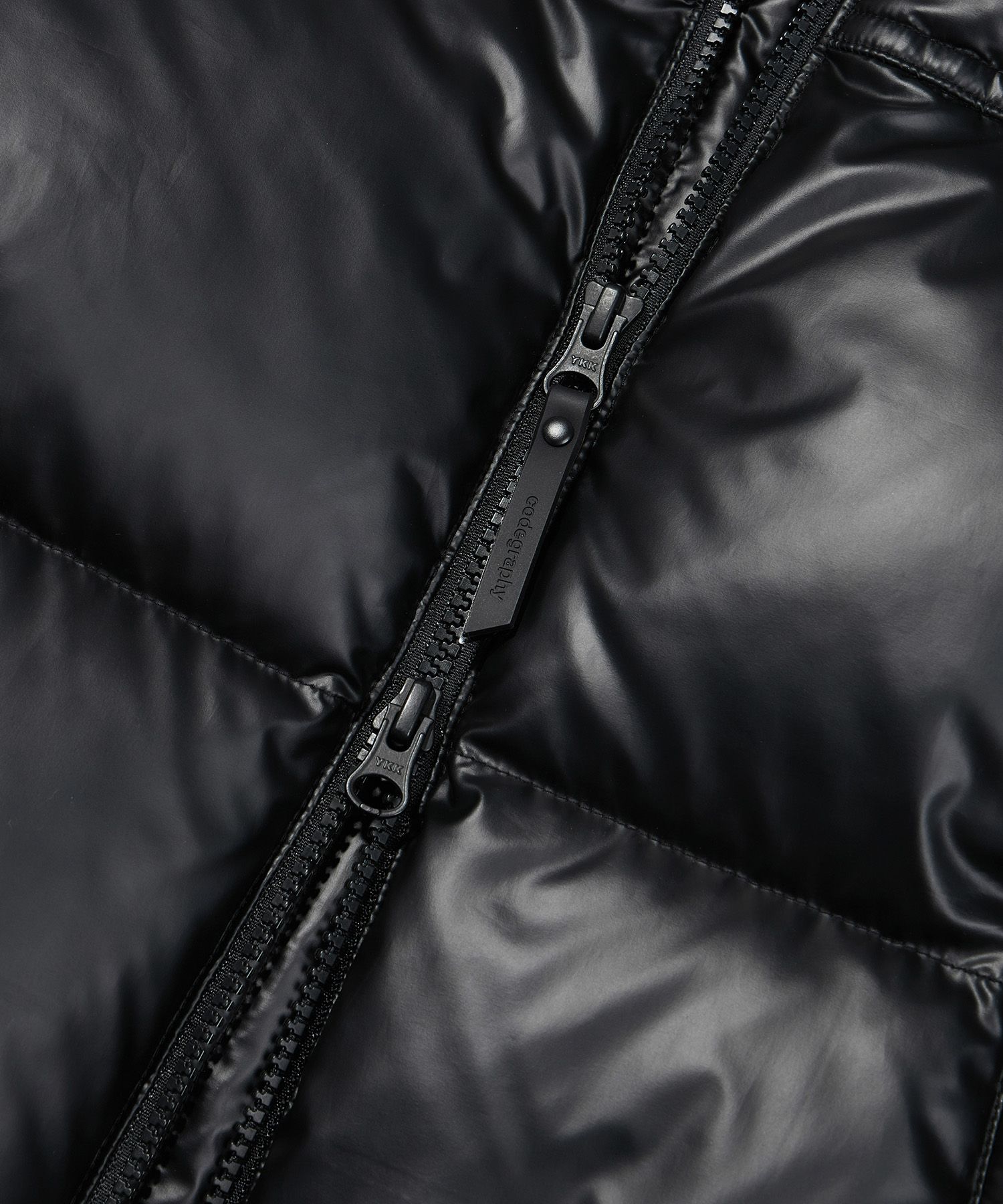 MUSINSA | Codegraphy [24 years Ver.] (Women) RDS Glossy Duck Down Pupa Short Padding_Black