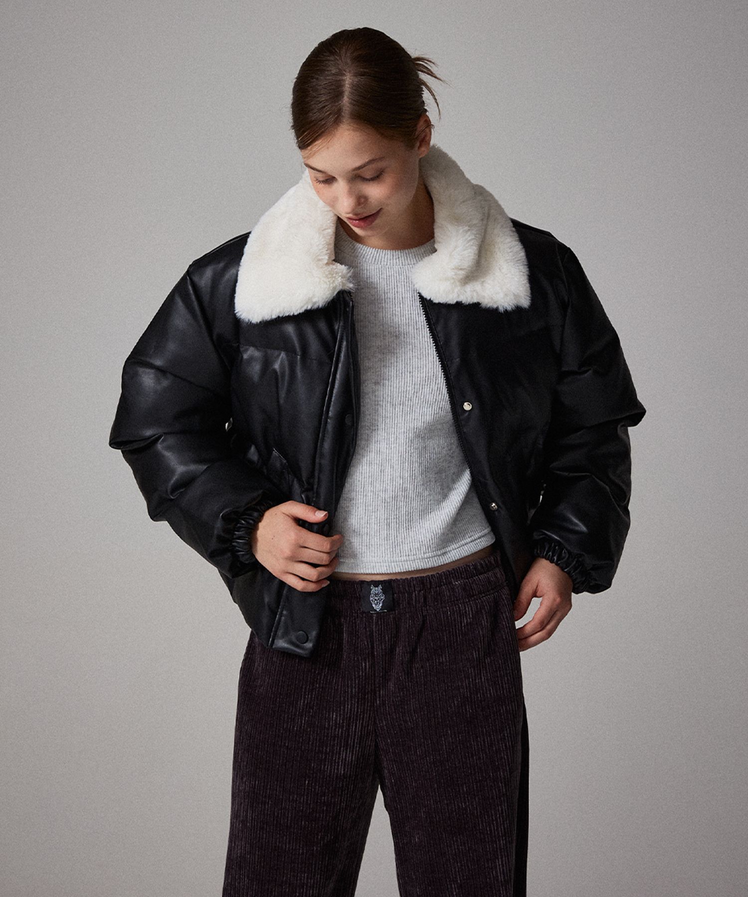 MUSINSA公式 | AWESOME STUDIO Mink fur collar faux leather short padding brown
