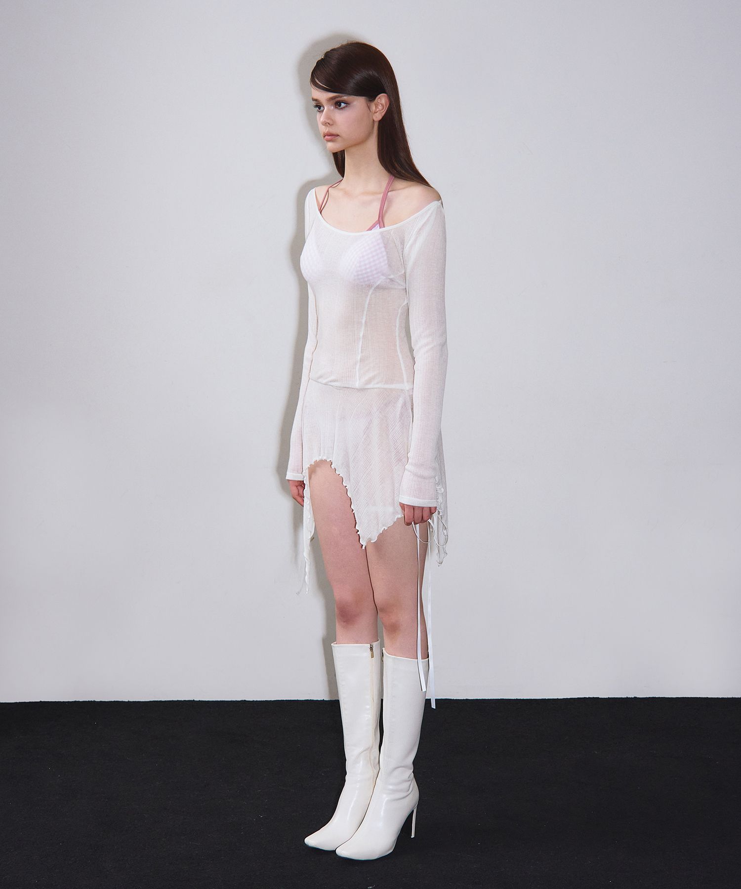 MUSINSA公式 | VINAJ Boatneck Ruffle Princess Coverup (White)
