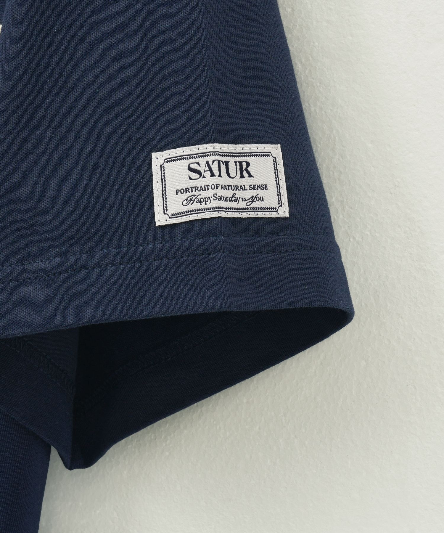 MUSINSA | SATUR Setter Logo Embroidered Voyage Short Sleeve T-Shirt Art ...