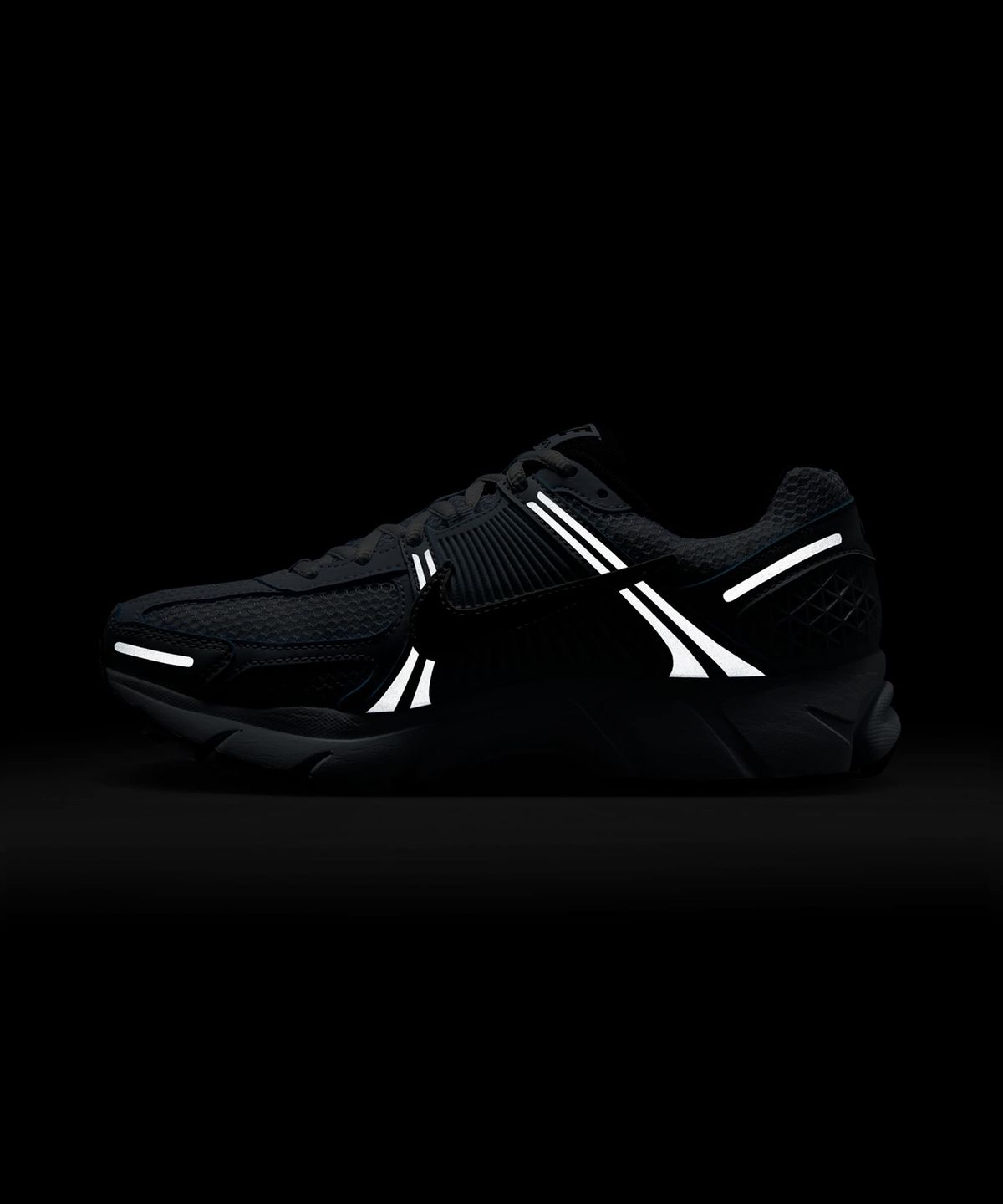 나이키(NIKE) 줌 보메로 5 W - 블루 틴트:플래티넘 틴트:메탈릭 플래티넘:블랙 / FJ2028-401 - 사이즈 & 후기 ...