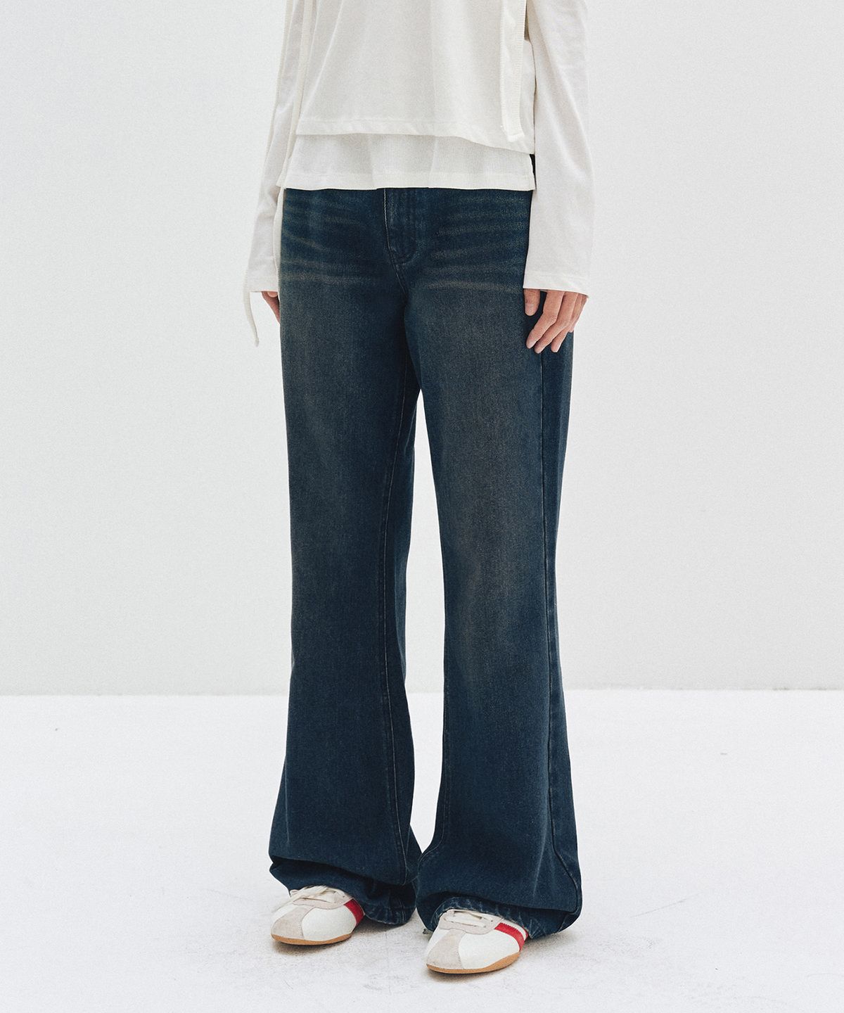 데케트 우먼(DECET WOMEN) Signature Semi Flared Jeans DCWPT002DBLUE - 사이즈 ...