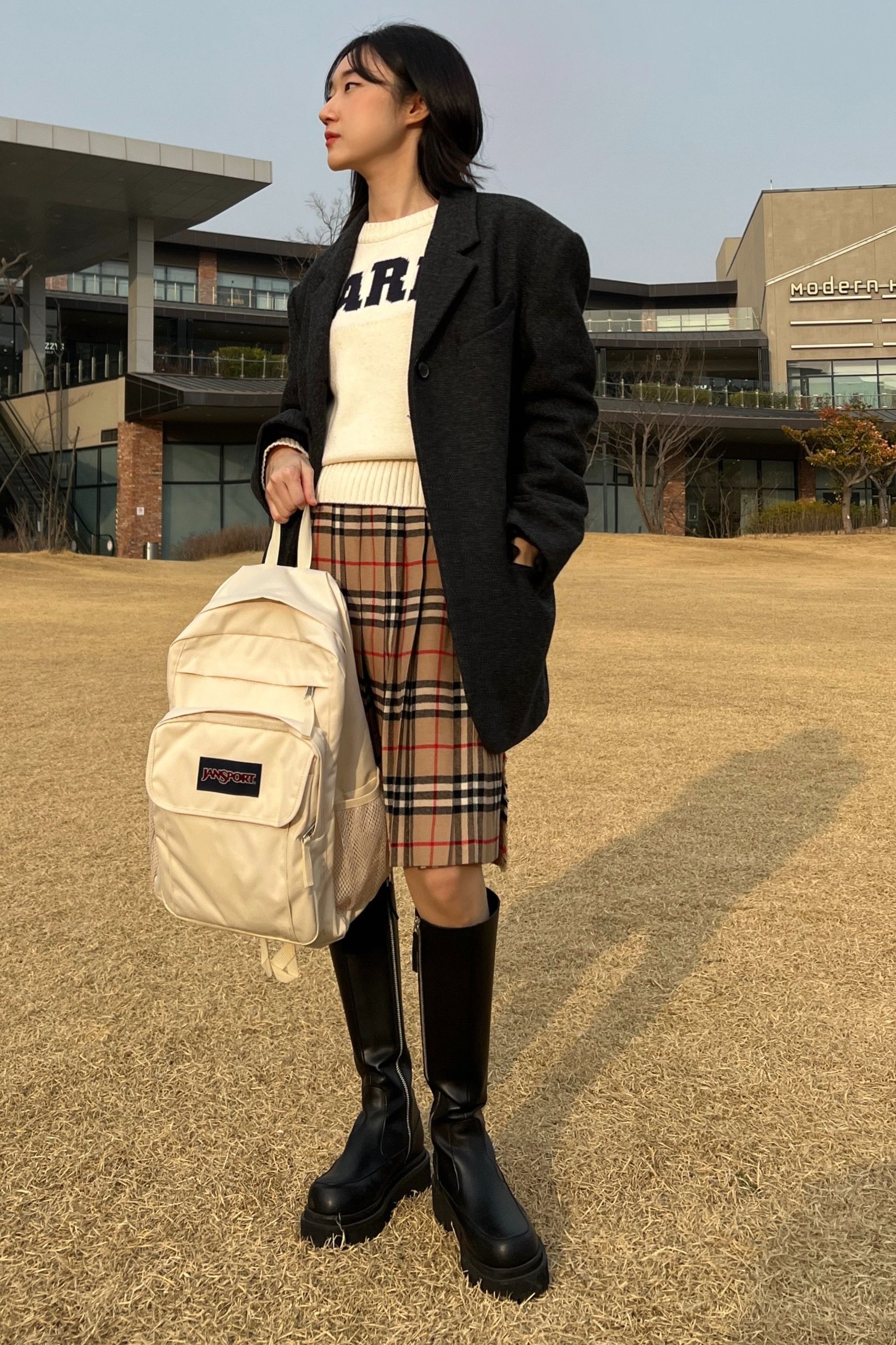 잔스포츠(JANSPORT) 유니온팩 SOFT TAN - 사이즈 & 후기 | 무신사